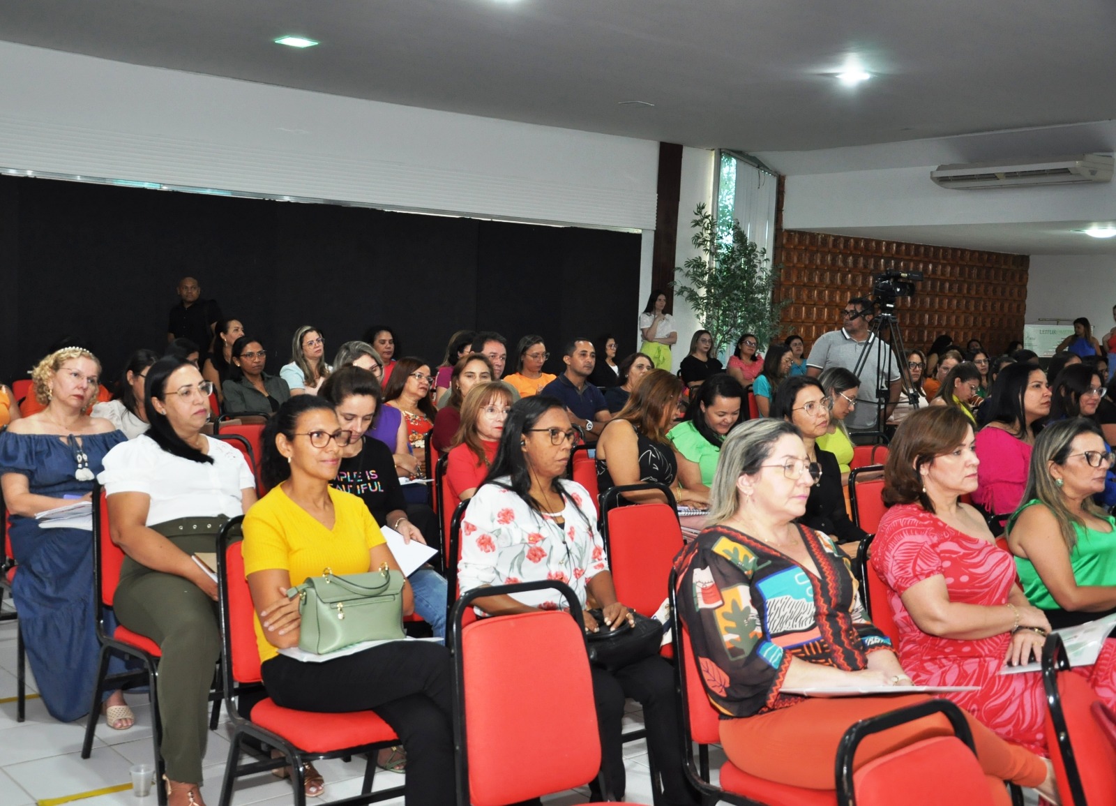 Equipes do Programa de Alfabetização na Idade Certa (PPAIC) avaliam ...